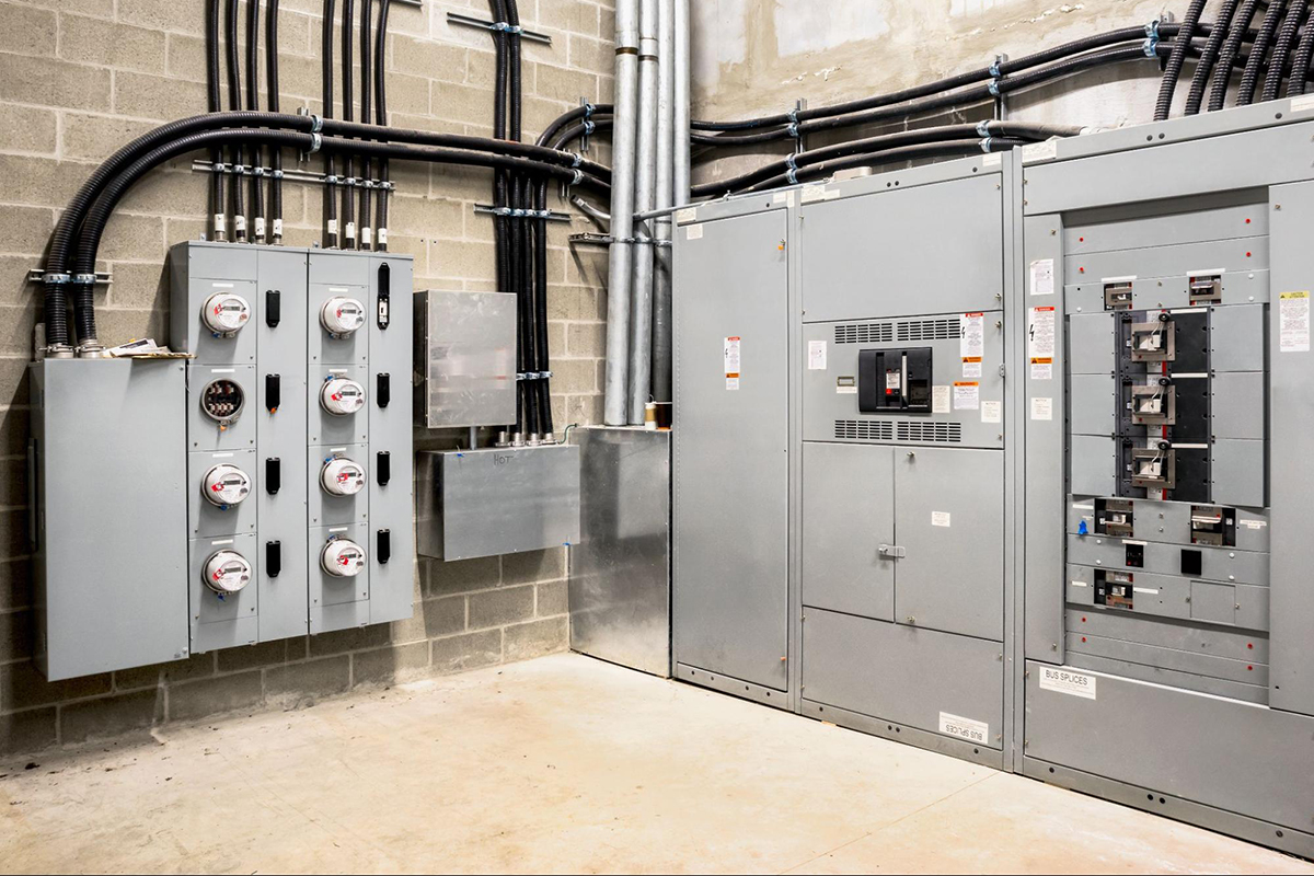 Commercial Electrical Panel Types and Installation Considerations ...